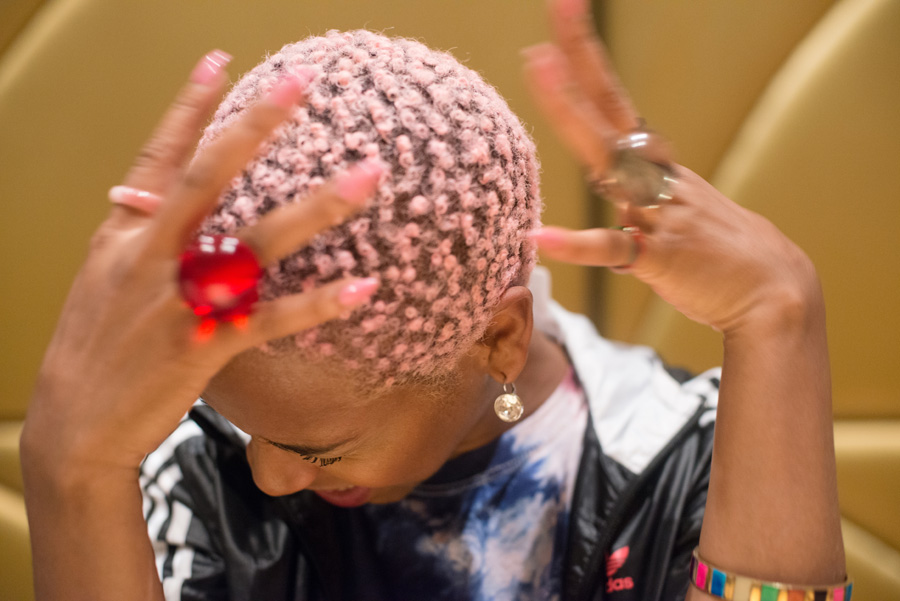 Das Unsichtbare sichtbar machen // Daniel Shaked Interview - The ...